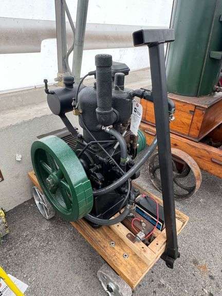 4hp Cushman Binder Engine - Aumann Auctions, Inc.
