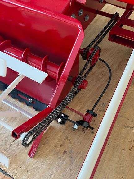 Custom IH Pull Type Combine - Aumann Auctions, Inc.