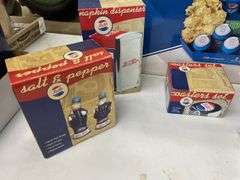 Assorted Pepsi kitchen items - Aumann Auctions, Inc.