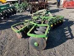 John Deere 6' Pull Type Disc - Aumann Auctions, Inc.
