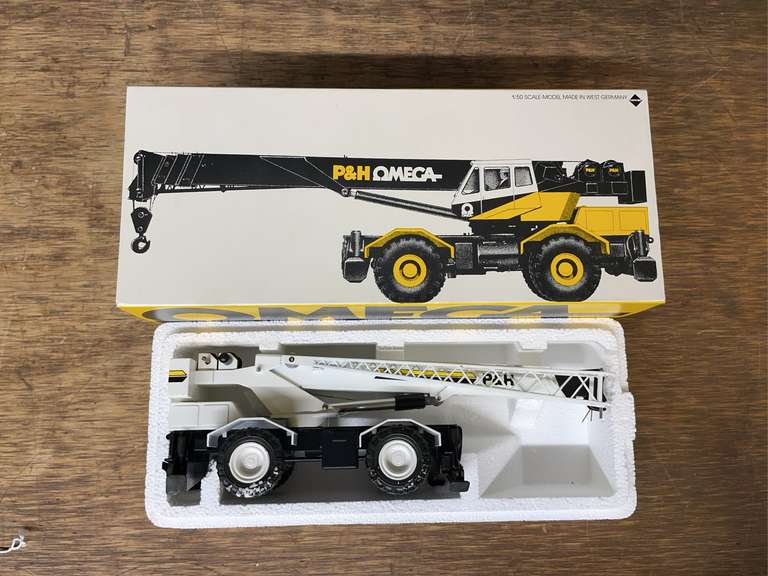 1/50 P&H Omega Crane NIB Conrad - Aumann Auctions, Inc.