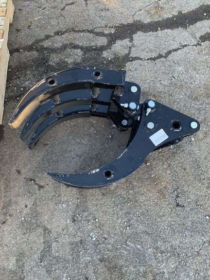Mini Excavator Grapple - Aumann Auctions, Inc.