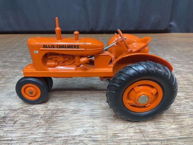 1/16 AC WD Product Miniature - Aumann Auctions, Inc.