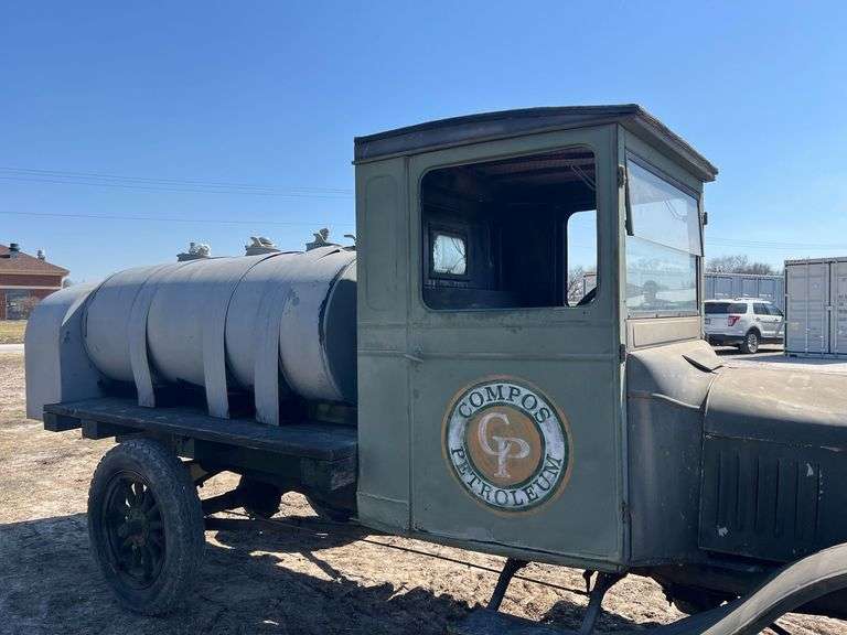 Yellowstone 1923 TV Show - 1925 Ford Model TT Tanker Truck - Aumann ...