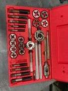 Snap On Tap and Die Set - Aumann Auctions, Inc.