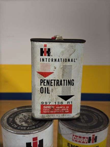 International Oil Cans - Aumann Auctions, Inc.