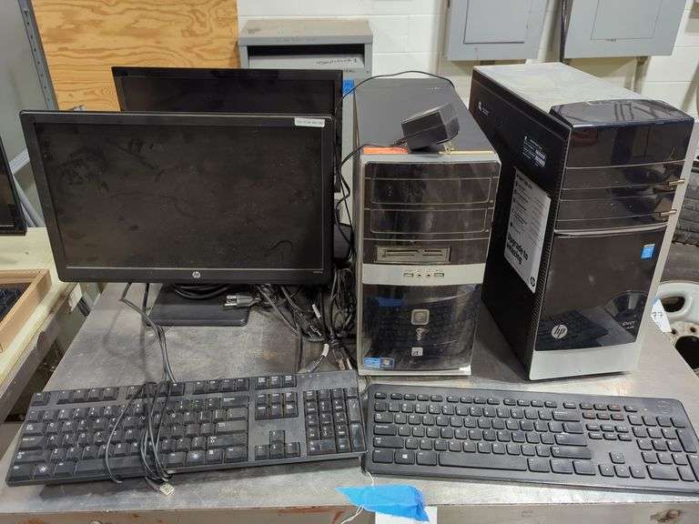 Desktop Computers - Working condition unknown - Aumann Auctions, Inc.