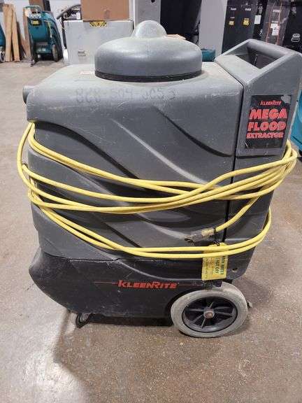 KleenRite Mega Flood Extractor - Aumann Auctions, Inc.