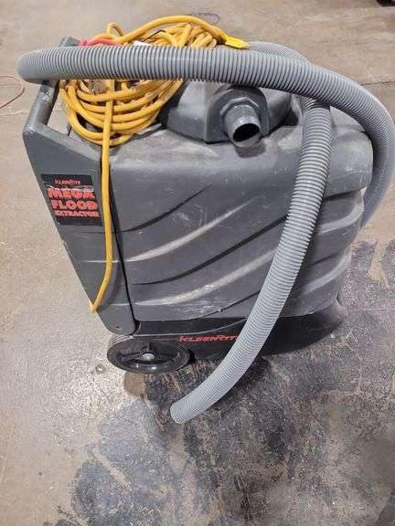 Kleenrite Mega Flood Extractor - Aumann Auctions, Inc.