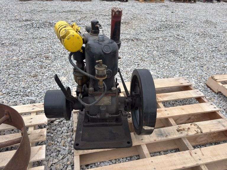 Cushman Model C Engine - Aumann Auctions, Inc.