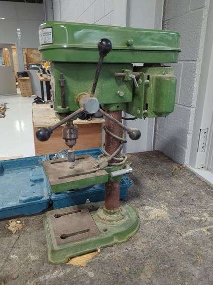 Central Drill Press and Makita Multi-Tool - Aumann Auctions, Inc.