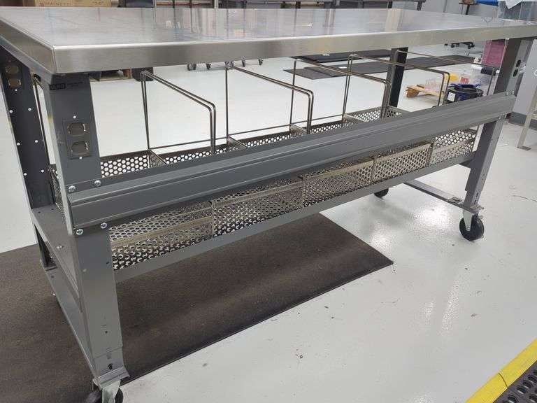 Uline Heavy Duty Rolling Work Station with (5) Drying Racks - 6 Ft ...