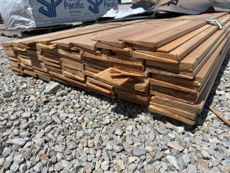 Western Red Cedar Lap Siding - Aumann Auctions, Inc.