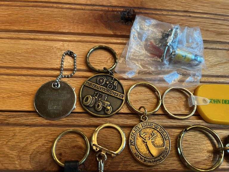 John Deere Keychains - Aumann Auctions, Inc.