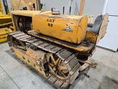 Caterpillar D2 tractor - Aumann Auctions, Inc.