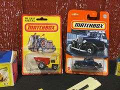 (16) Matchbox - Aumann Auctions, Inc.