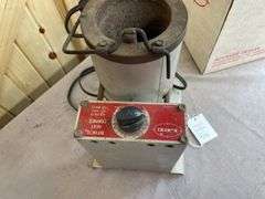 Lee Lead Production Pot - Aumann Auctions, Inc.