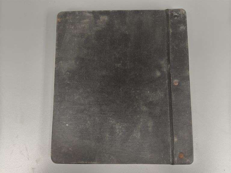 John Deere Technical Manual Binder - Aumann Auctions, Inc.