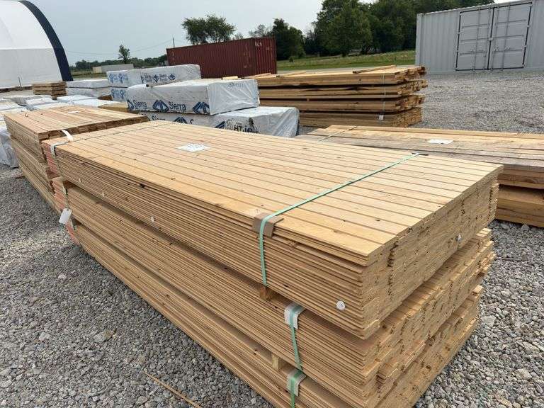 Hemlock Siding - Aumann Auctions, Inc.