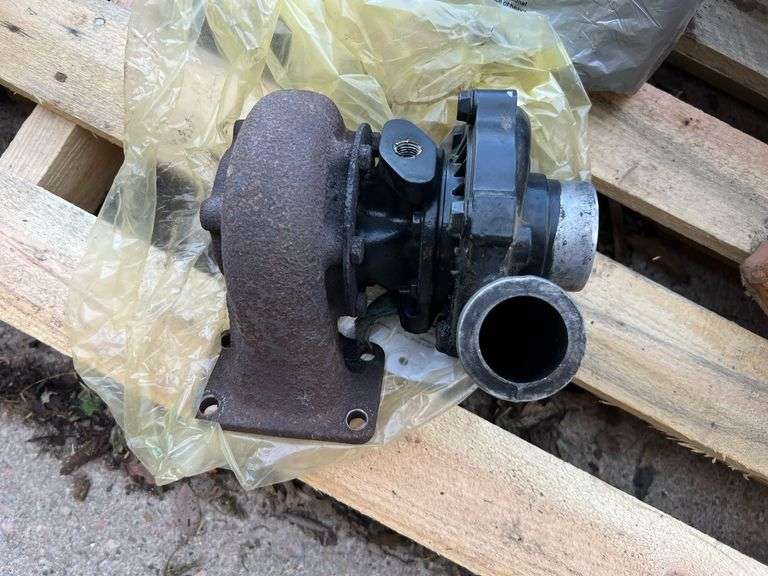 Allis Chalmers 6080 Turbo - Aumann Auctions, Inc.