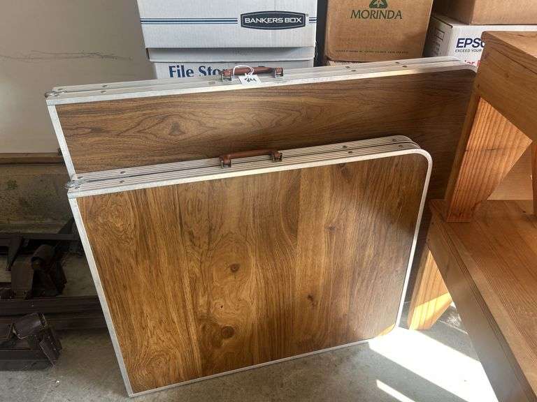 (2) Folding Tables - Aumann Auctions, Inc.