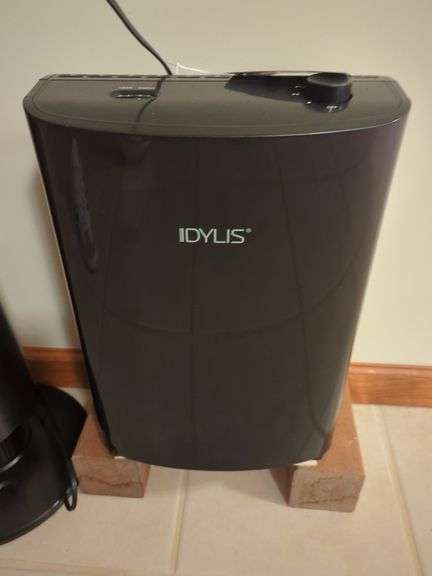 Idylis HEPA Air Filter and Features Comfort Fan - Aumann Auctions, Inc.