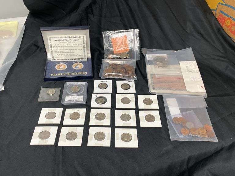 Large Grab Bag of Misc. Coins - Aumann Auctions, Inc.