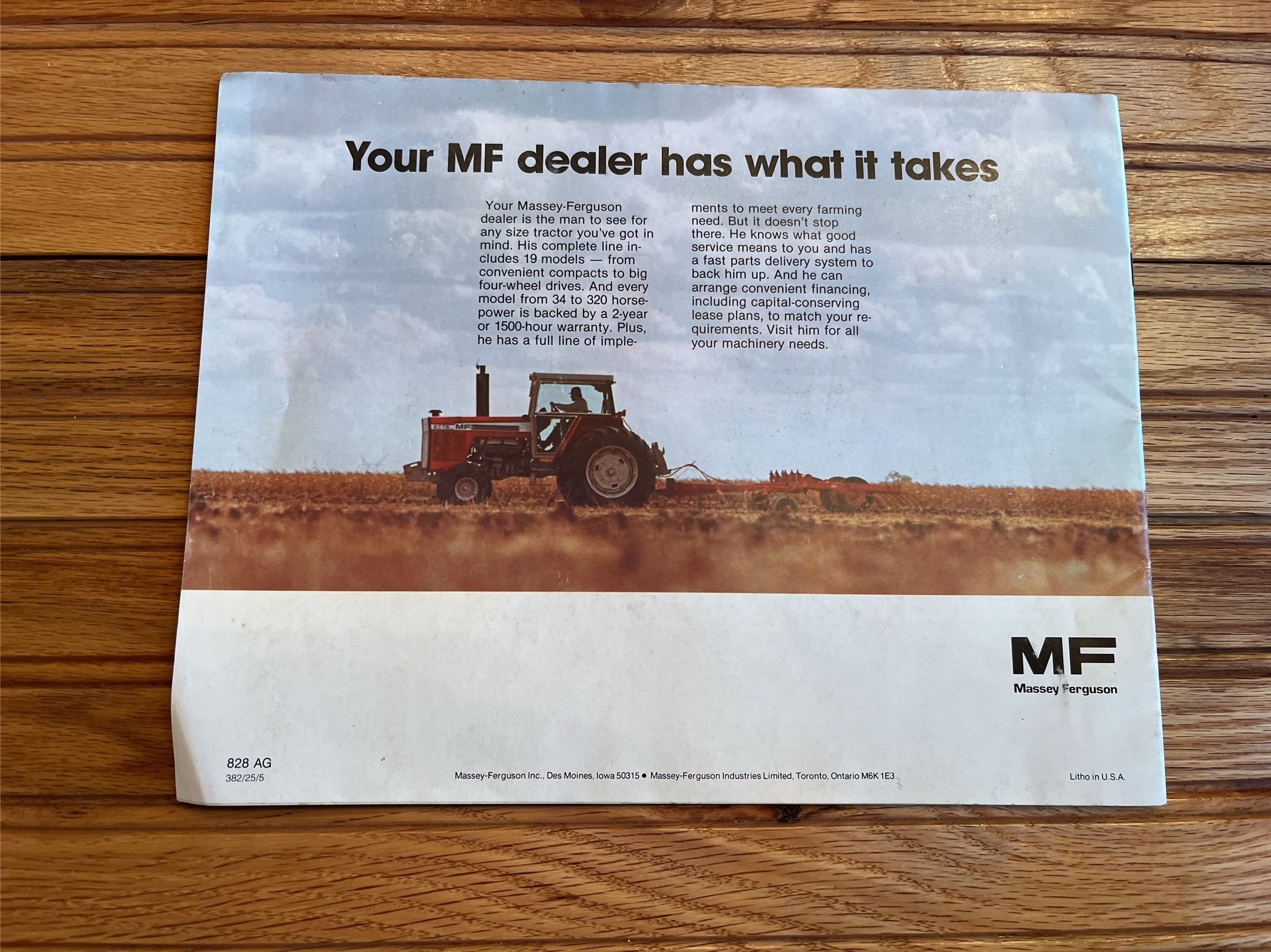 MF 2000 Series Tractors Sales Literature