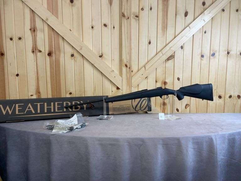 Weatherby Vanguard .243 Bolt Rifle - Aumann Auctions, Inc.