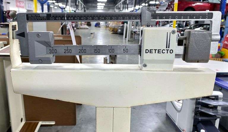Detecto Scale - Beckort Auctions, LLC