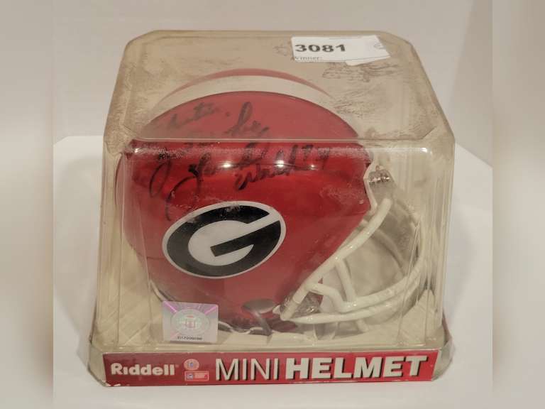 OFFICIALLY LICENSED COLLEGIATE MINI GEORGIA BULLDOG HELMET - HAS BEEN ...