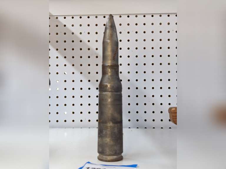 LARGE MILITARY SHELL, PRIMER REMOVED - L.W. Benton Company, Inc.