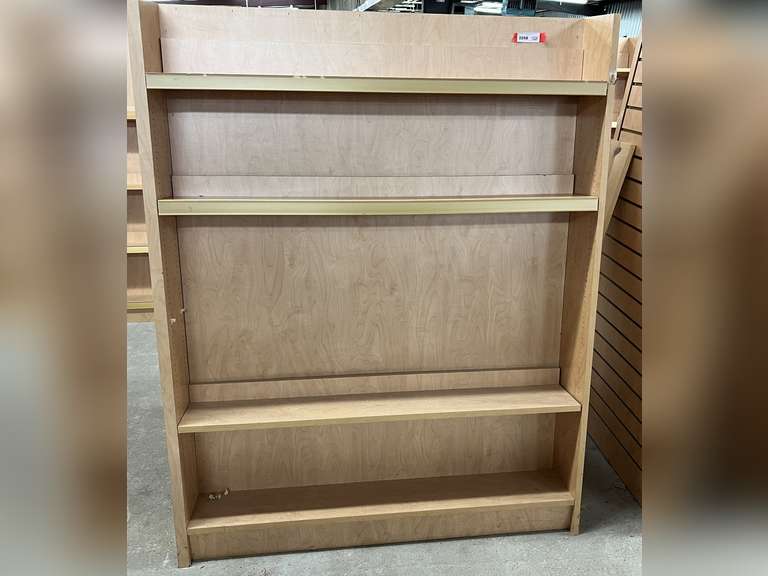 H… DOUBLE-SIDED BOOKSHELF DISPLAY UNIT WITH SLAT WALL ENDCAP, SEE PICTURES FOR DETAILS. - L.W ...