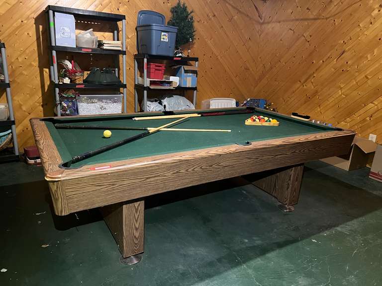 C…OLIO 8’ DROP POCKET POOL TABLE, COMES WITH BALLS, AND POOL CUES ...