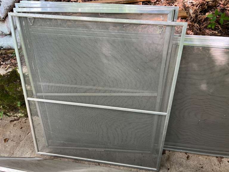 BOTTOM PORCH...SET OF 11 ALUMINUM FRAME WINDOW SCREENS. SEE PICTURES ...