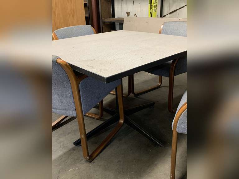 SQUARE FORMICA TABLE TOP WITH METAL BASE 42" SQUARE X 29" TALL & 4 ...