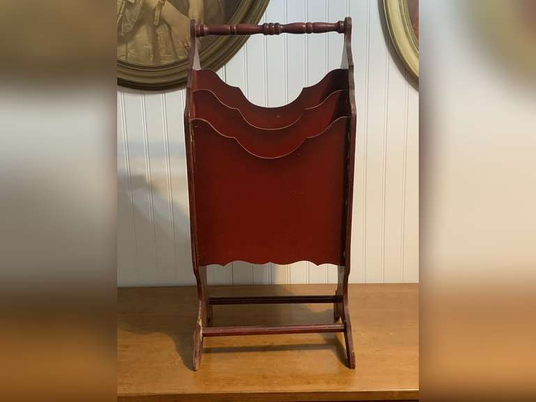 VINTAGE WOOD MAGAZINE RACK (SOME DAMAGE SEE PIC) 25" TALL X 12" WIDE X ...