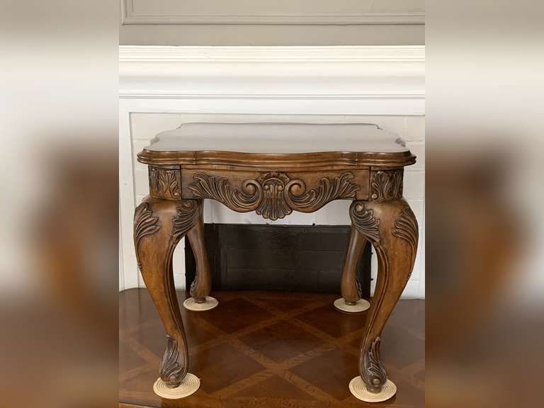 OVERSIZED CARVED END TABLE W/ INLAID DESIGNED TOP 28" X 28" X 26" TALL ...