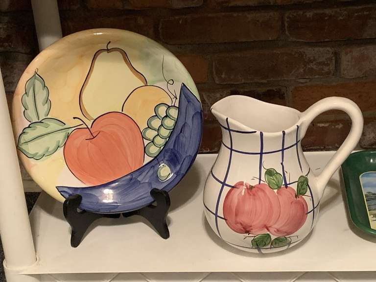 BELLA CERAMIC FRUIT PLATE 10 3/4" ROUND W/ STAND & HAND PAINTED HIMARK ...