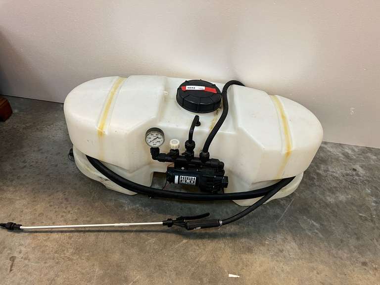 High Flo gold series pump sprayer, with wand, see pictures for details ...