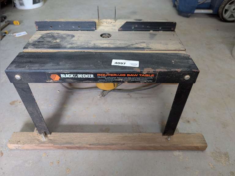 BLACK & DECKER ROUTER / JIGSAW TABLE - SHOP - L.W. Benton Company, Inc.