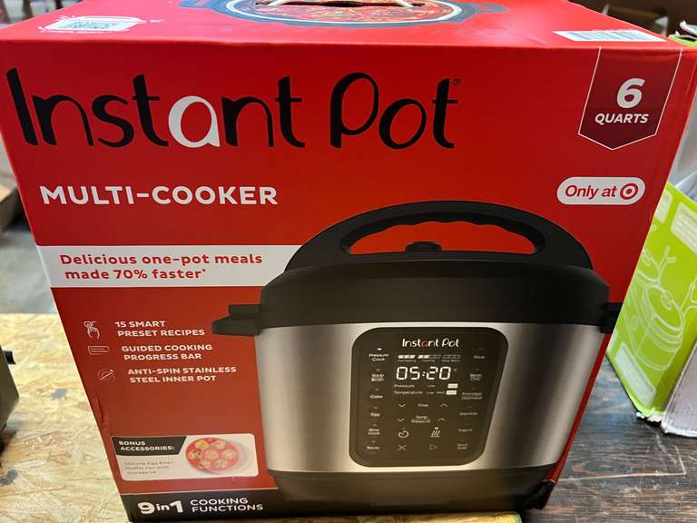 6 quart Insta pot, still new in the box, see pictures for details. - L ...
