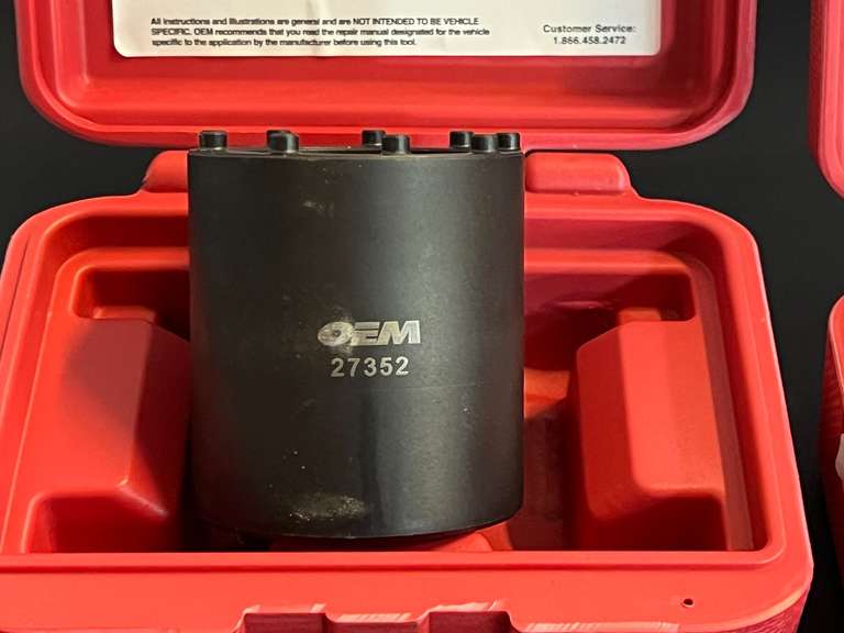 GM axle hub nut socket, comes with carrying case, set of two, see ...
