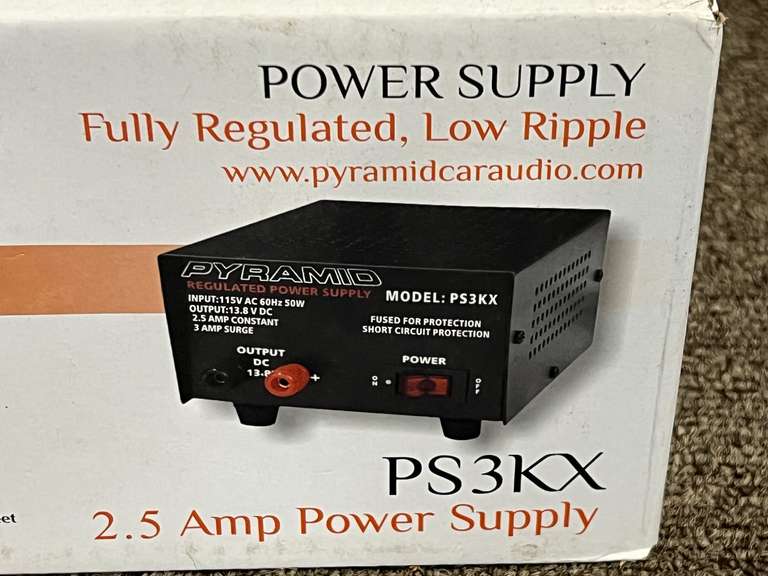 Pyramid PS3KX 2.5 amp power supply, comes in original box, see pictures ...
