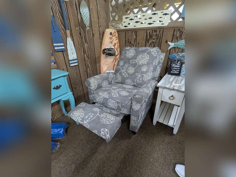 Upholstered Recliner with Floral Pattern - L.W. Benton Company, Inc.