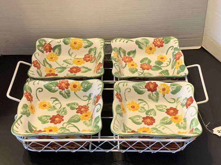 NEW TEMPTATIONS "TARA FLORAL" SERVING SET WITH METAL RACK & BAMBOO ...