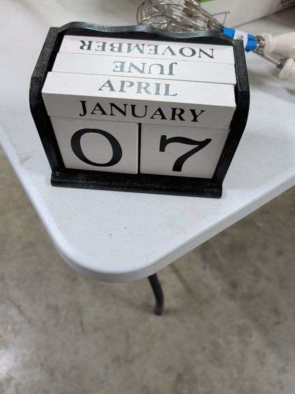 HOBBY LOBBY TABLE CALENDAR - Ford Brothers, Inc.