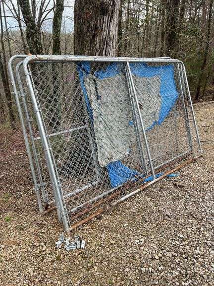 Chain Link Dog Kennel Pen Run - Ford Brothers, Inc.