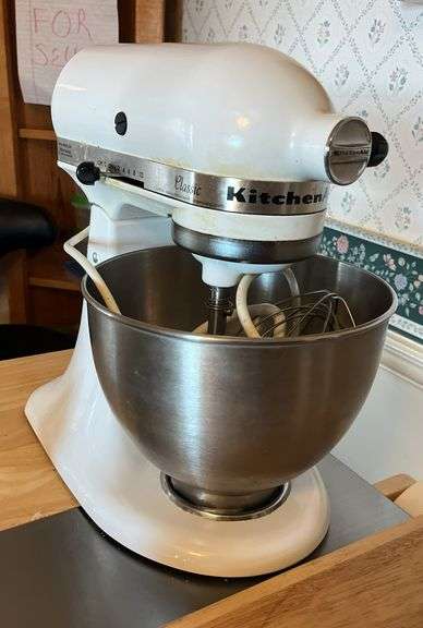 KitchenAid Classic Stand Mixer - Ford Brothers, Inc.