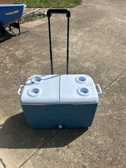 Rubbermaid Rolling Wheeled Cooler - Ford Brothers, Inc.